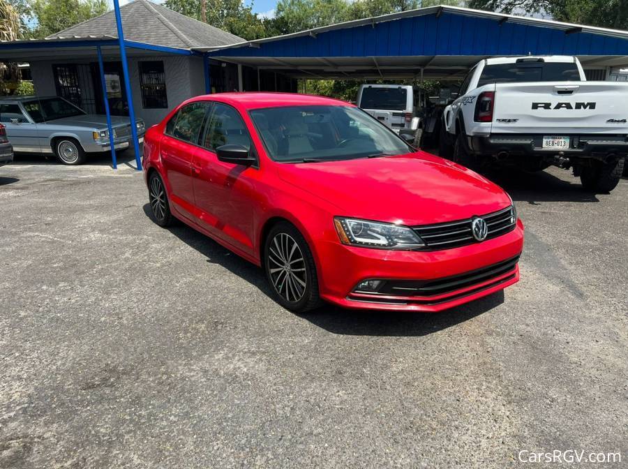 2016 VOLKSWAGEN JETTA SPORT