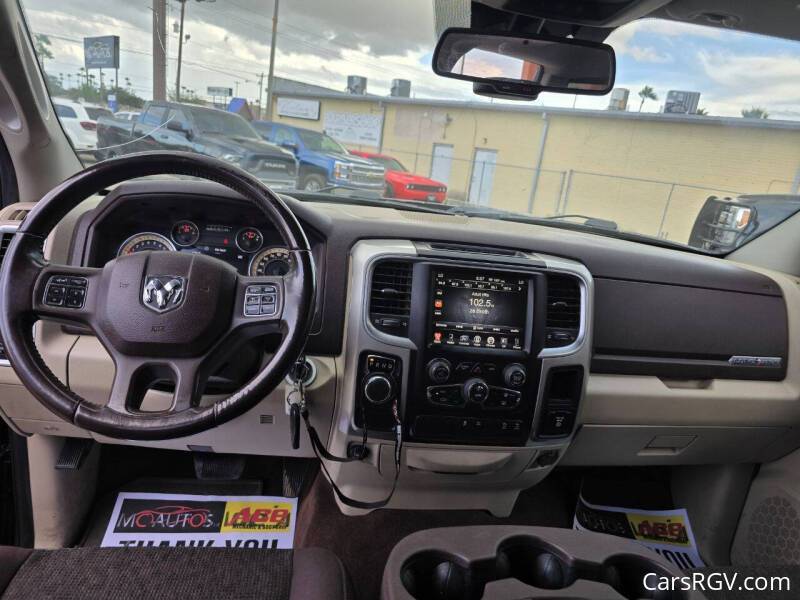 2017 RAM 1500 Lone Star Silver for Sale in Pharr, TX | MC Autos