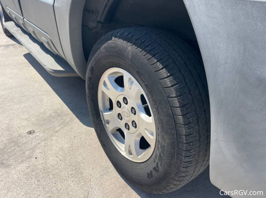 Used 2002 Chevrolet Avalanche for Sale in McAllen, TX | Riverside ...